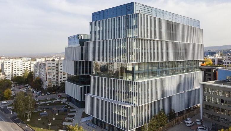 Бизнес комплекс ADVANCE BUSINESS CENTER, Сграда 2 | Текра